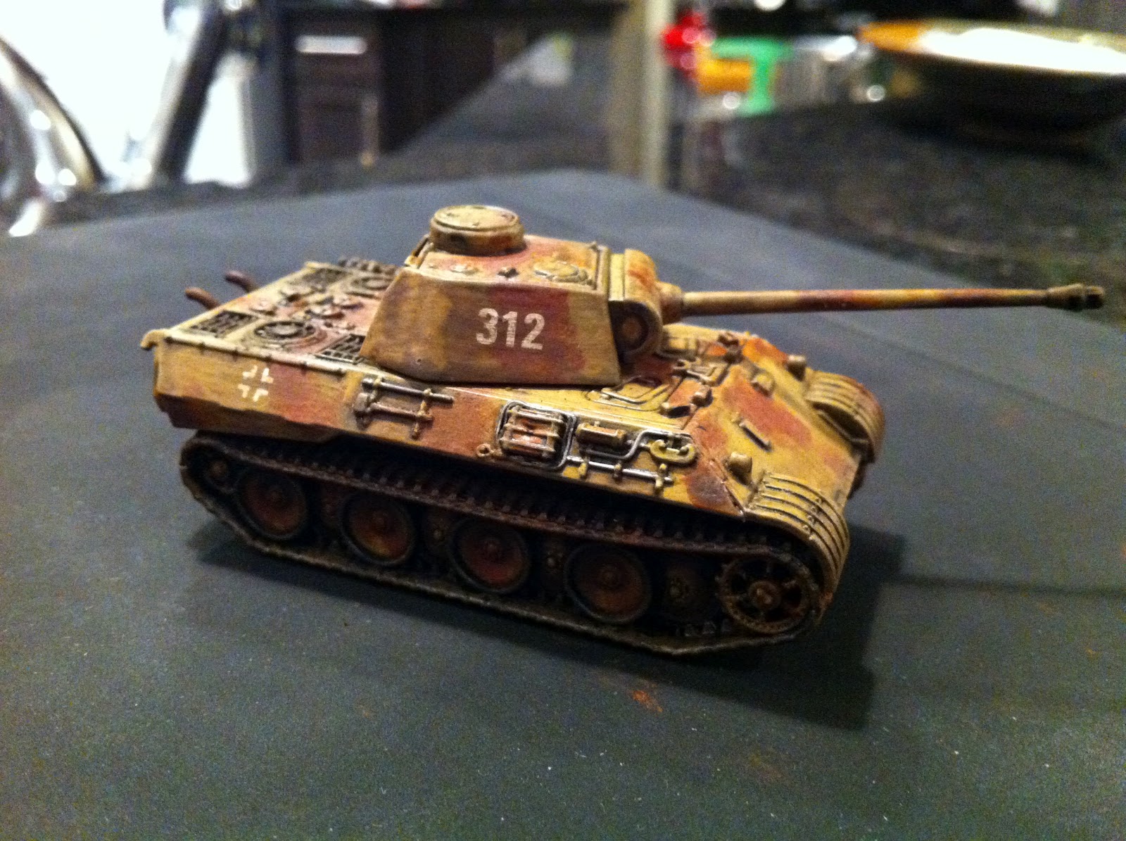 Fawcett Avenue Conscripts: 15mm Panther Tanks from Plastic Soldier Company