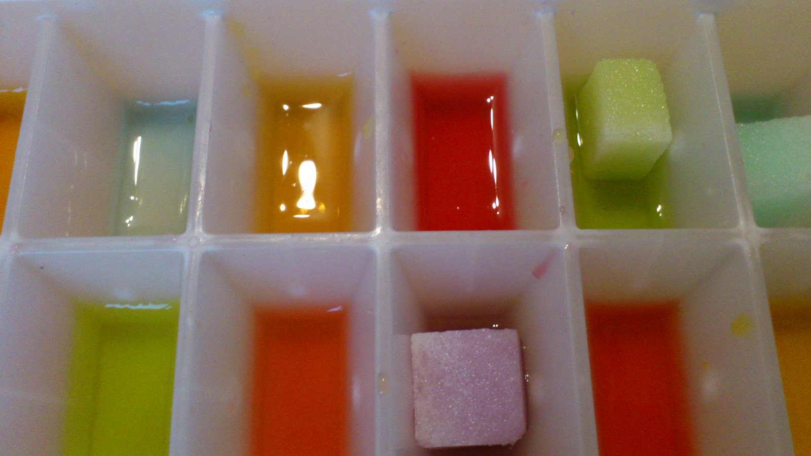 encenent la imaginació: Sucre de colors.