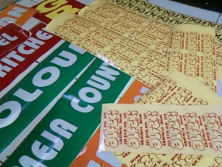 CERITA KU: HARGA CETAK STIKER VINYL MURAH