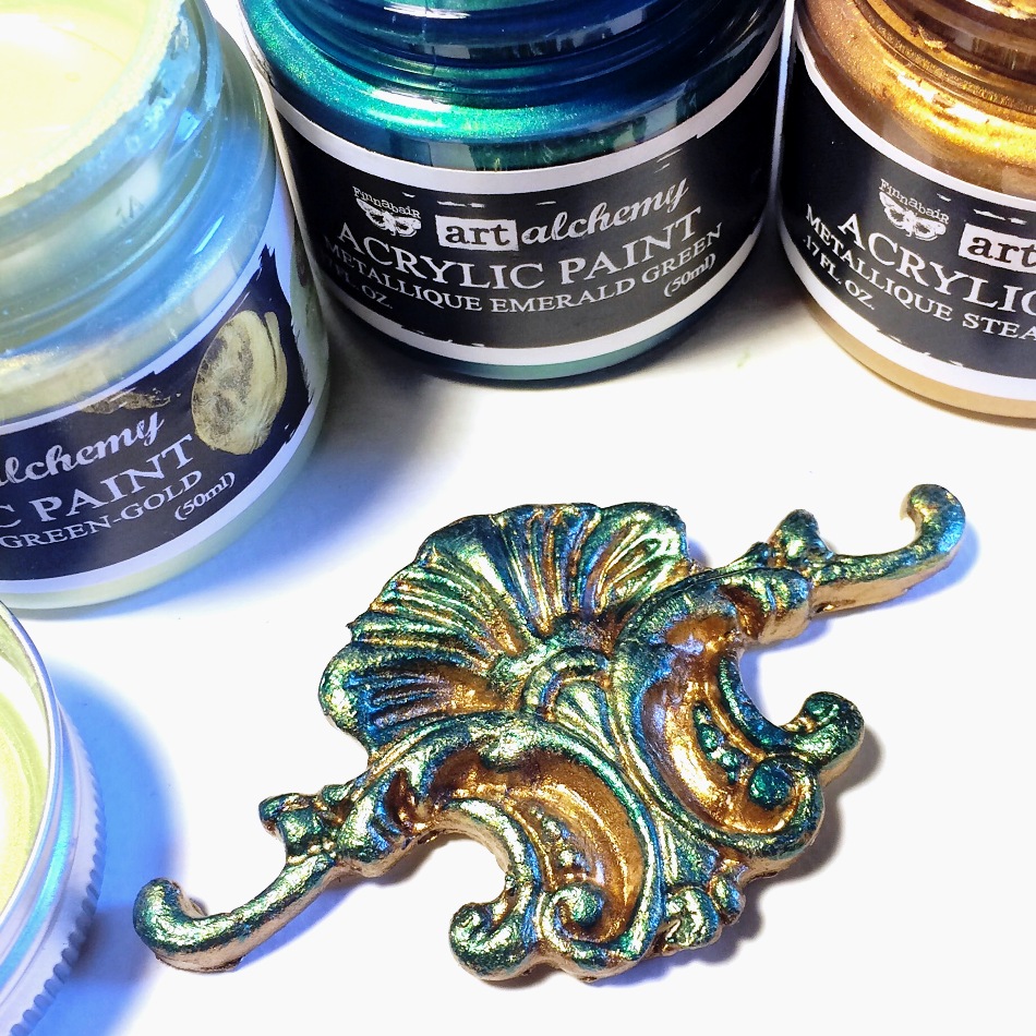 FRIENDS in ART: Creating Decorative Embellishments