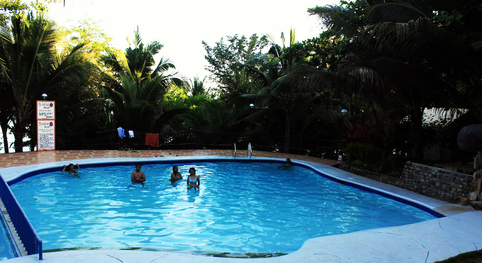 The Endless Sojourner: Summer in Oriental Mindoro: Bulaklak Beach Resort