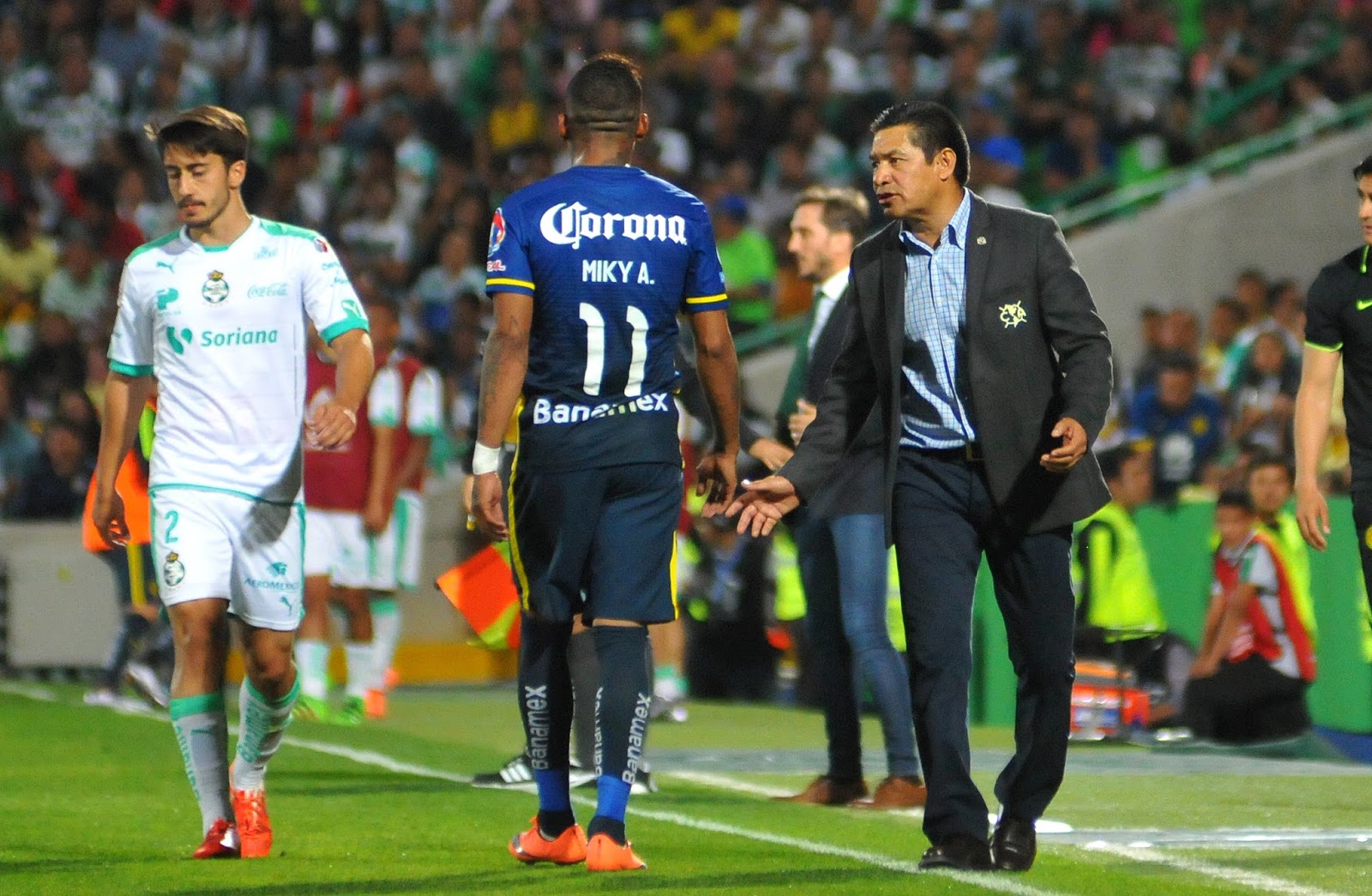 Semblanza Digital: “Ahora hay que resolver en casa”: Nacho Ambriz