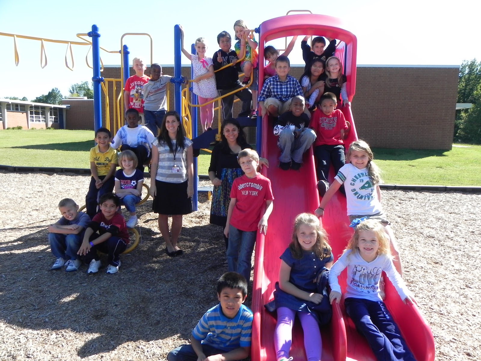 Mrs. Runnfeldt's 2nd grade class: Our Classroom!