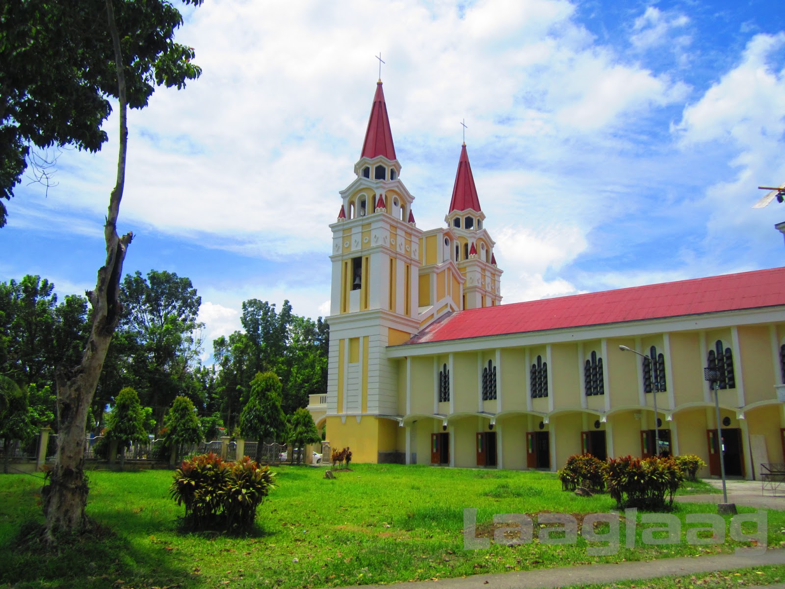 Laaglaag: A Visit to the Historical and Religious Town of Palo, Leyte