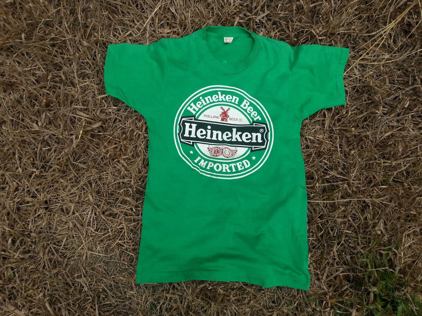 all brand clothing: Vintage heineken beer t shirt