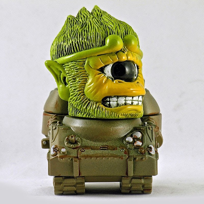 Silent Auction for “CYCLOPS TANK" from Plaseebo (#10x10)