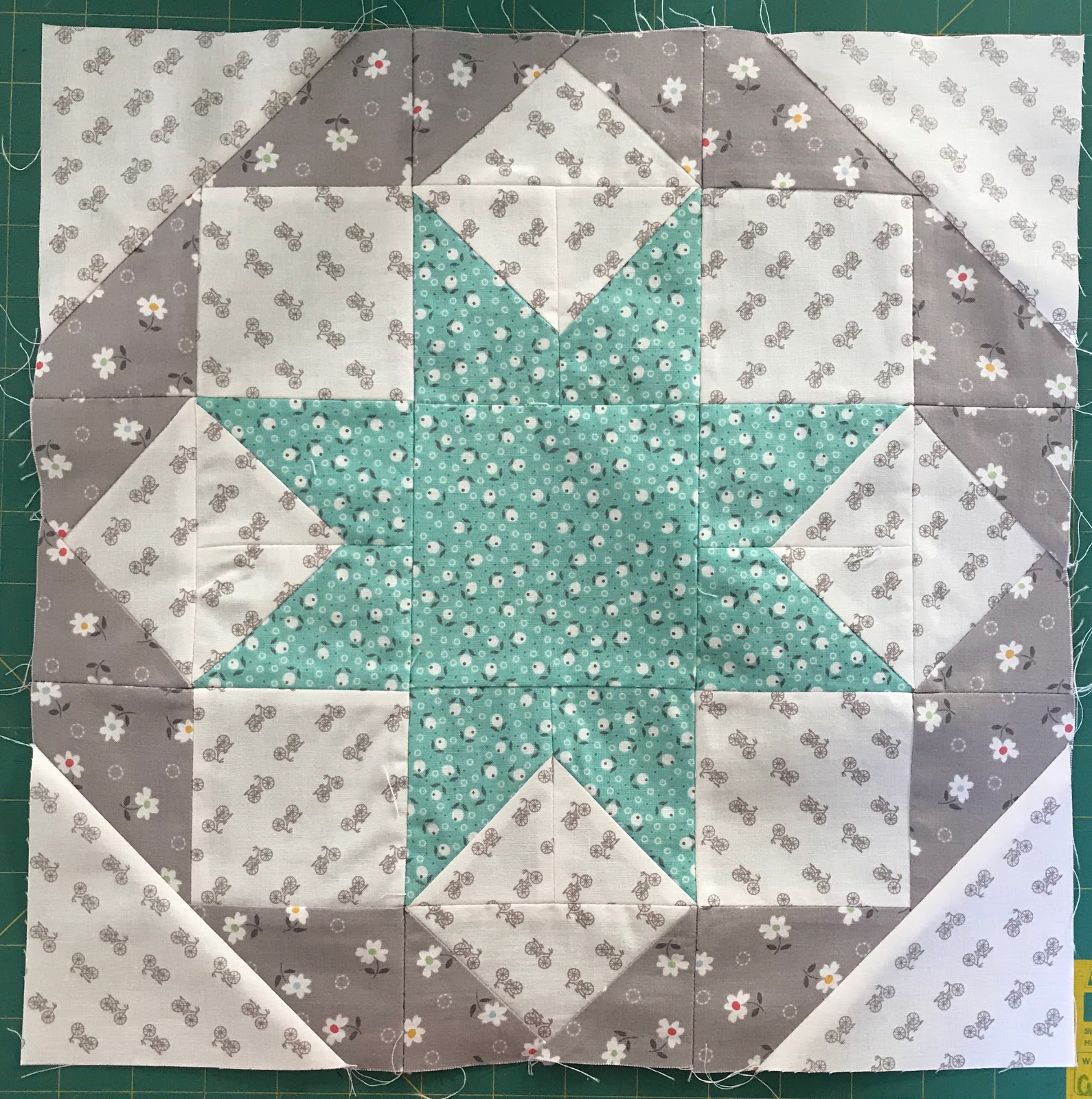dream quilt create: Vintage Block Along