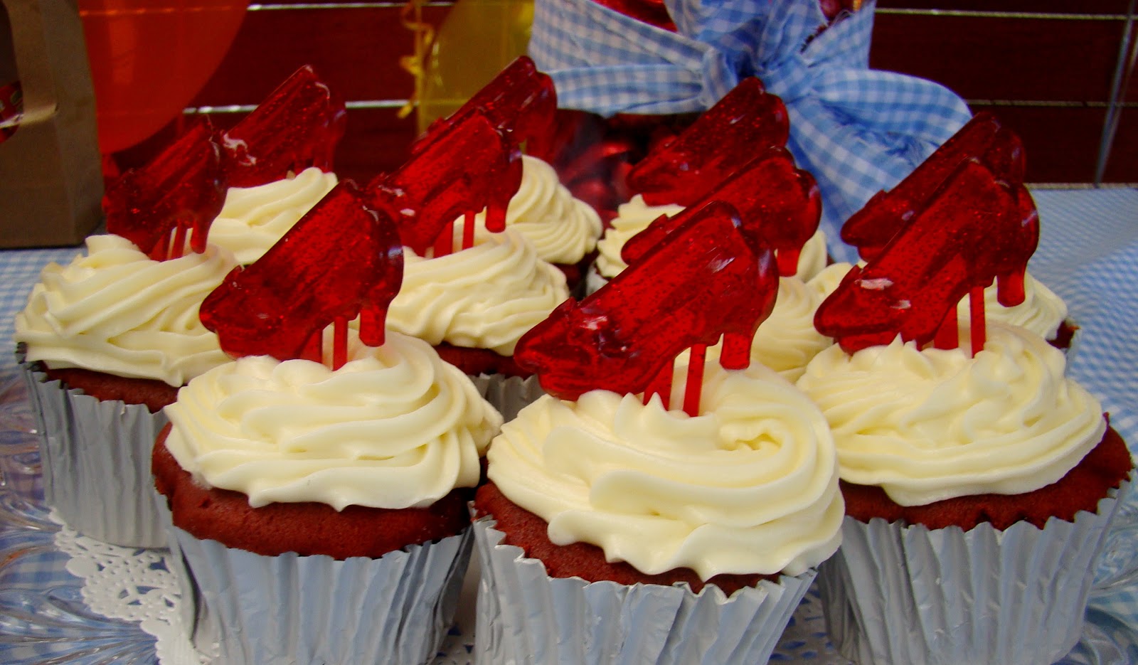 little house inspired: Lila's 1st Birthday-Wizard of Oz