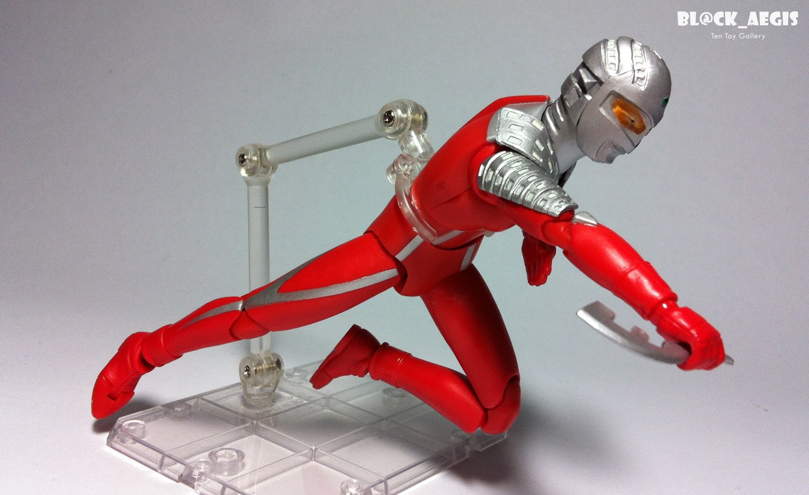 Ten Toy Gallery: Review: Ultra-Act Ultra Seven