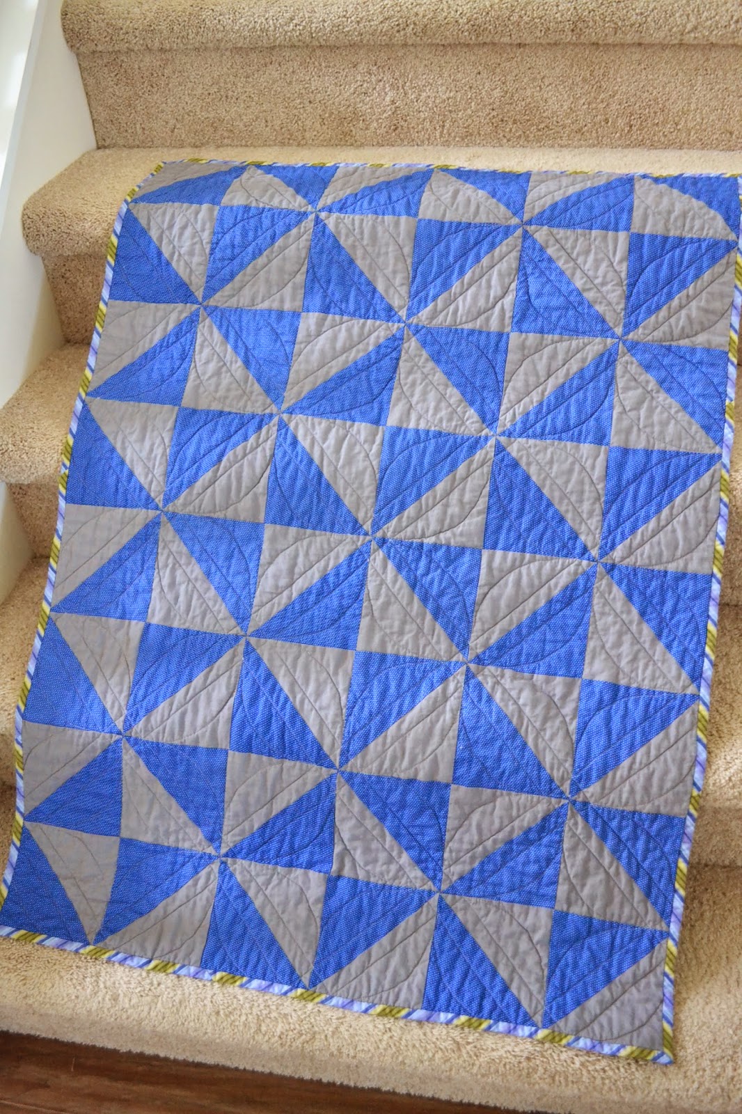 Tea Rose Home: Two Tone Modern Baby Quilt