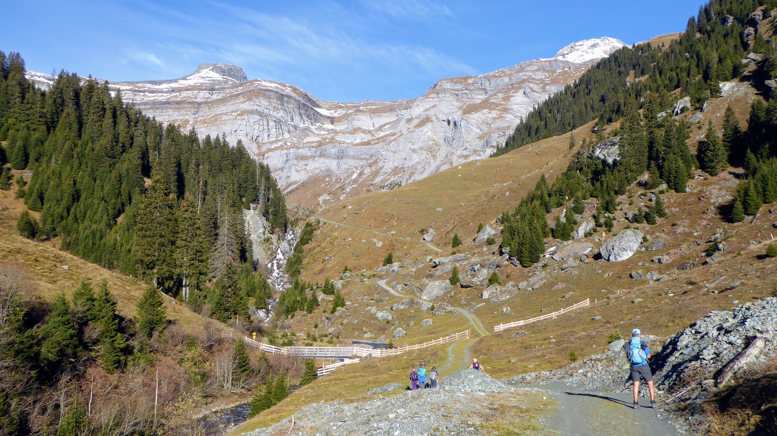 Von Brigels ins Val Frisal (Surselva / GR) – Wandern mit Freunden