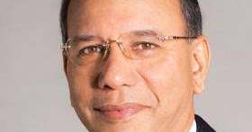 Equerre: Vous faites partie d'un tout - Ravi Ravindran