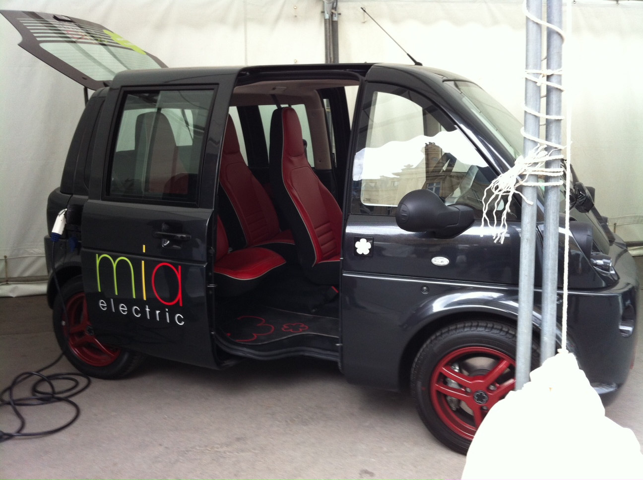 My E Life Now Mia Electric Mia Red And Black Special Edition And Special Offer