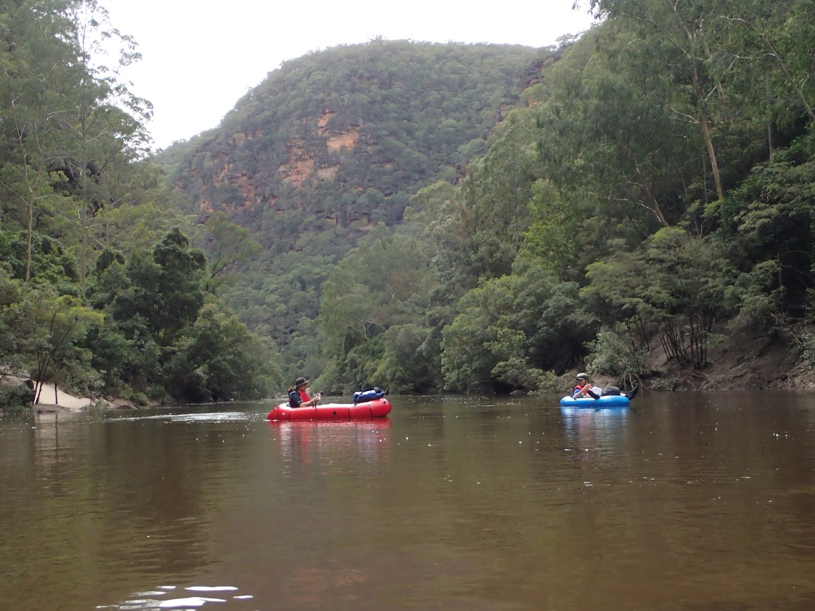 Colo River / Colo River Canyon Trip Sydney University Bushwalkers : Er ...