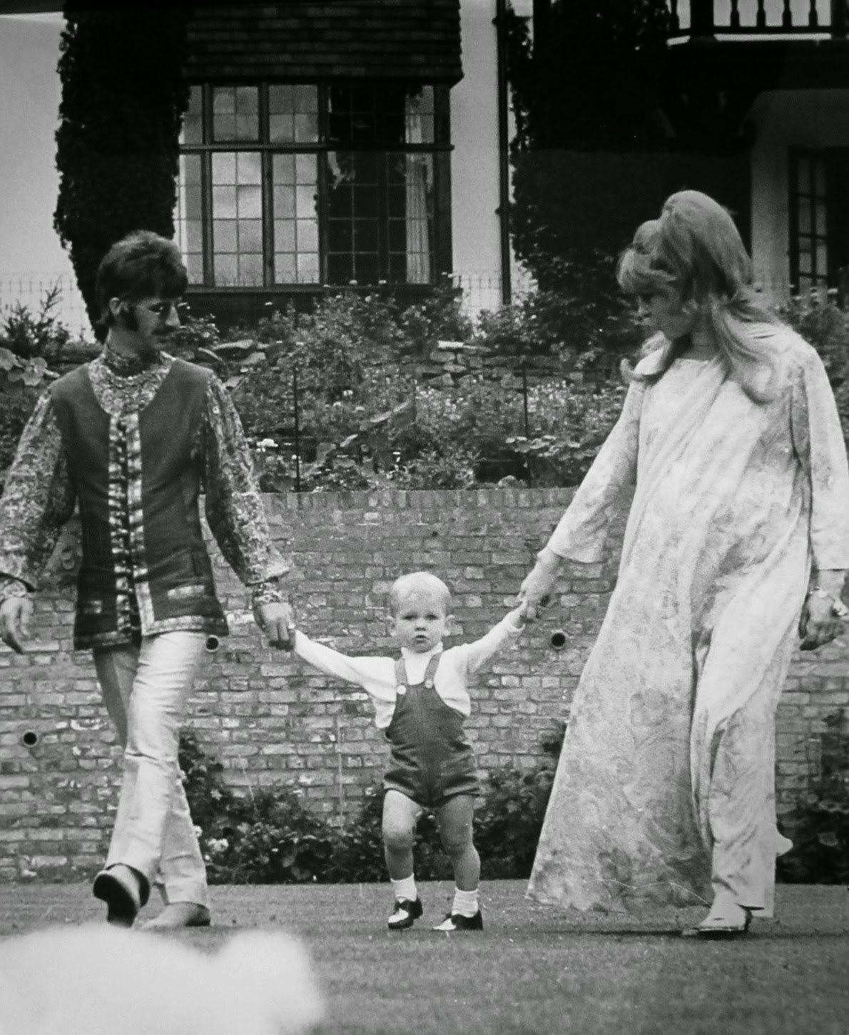 Meet the Beatles for Real: Two Beatle kid birthday today!