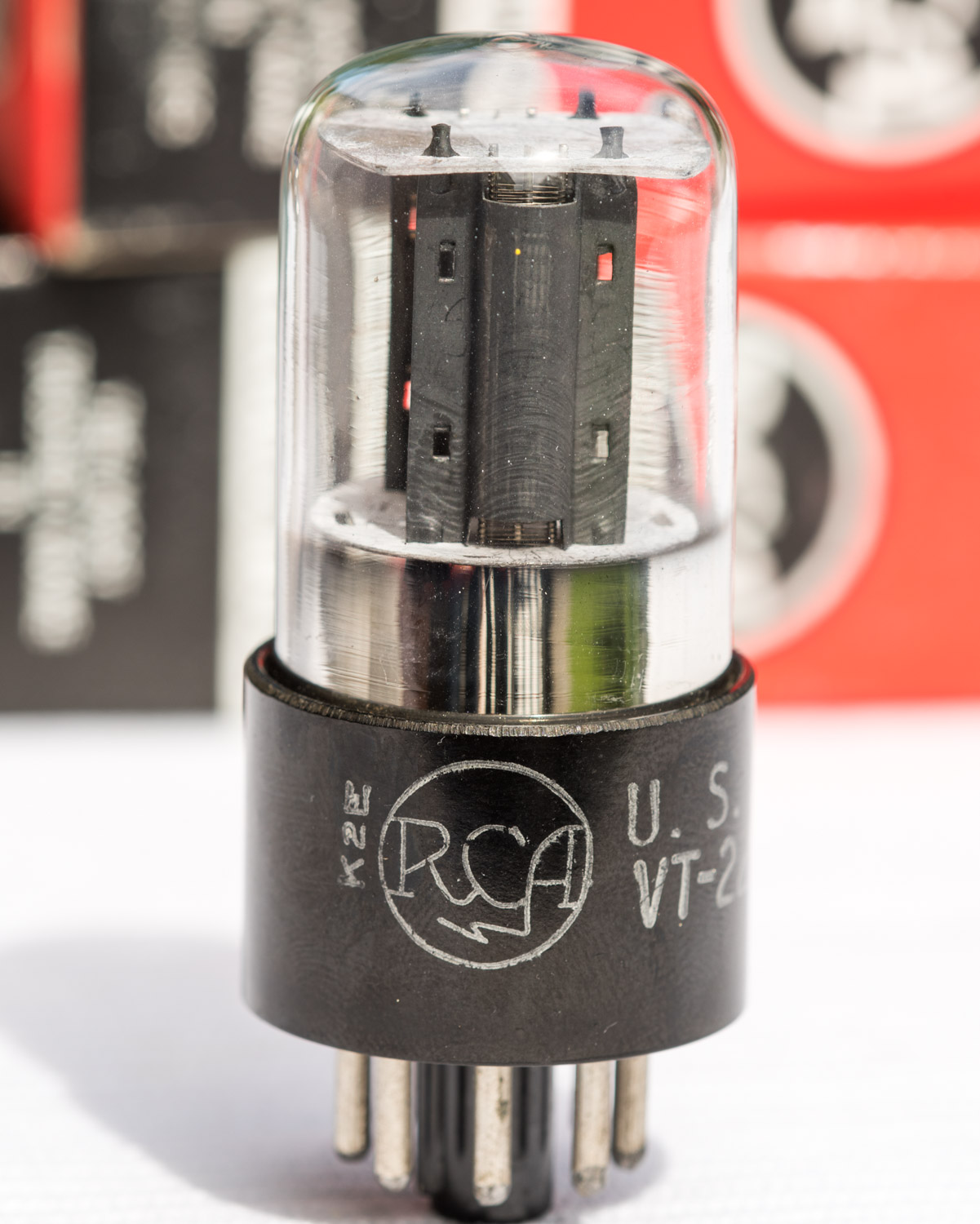 VinylSavor: Tube of the Month : The 6SL7