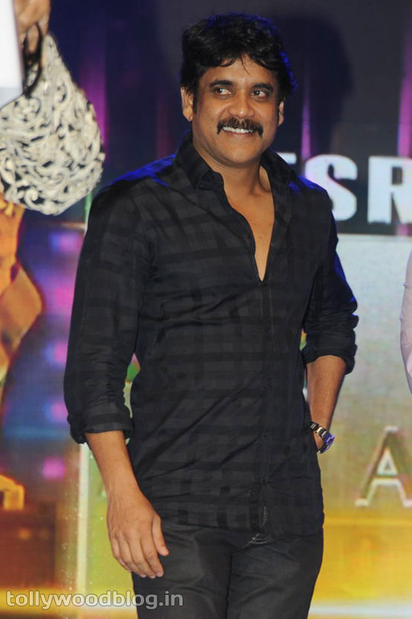 Actors Photos And Wallpapers: Nagarjuna at TSR Awards pictures ...