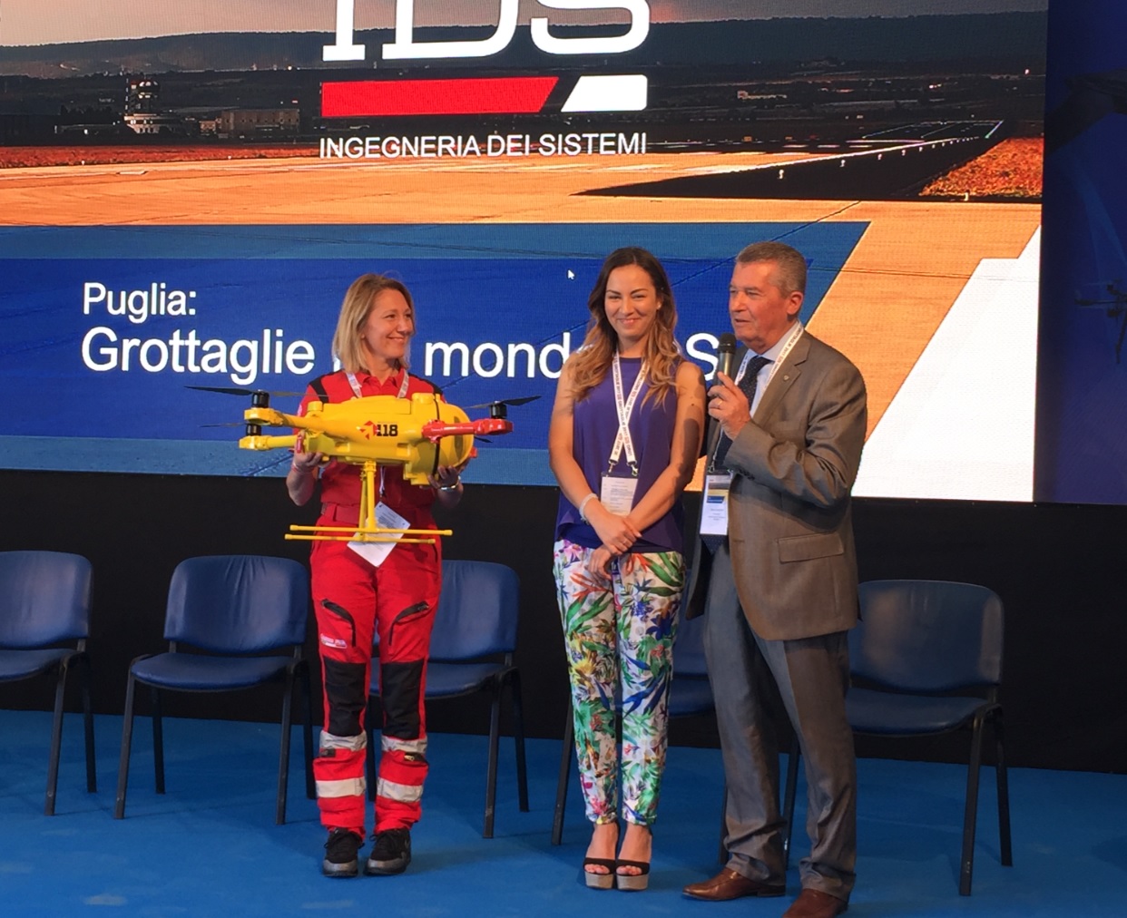 WingBeat, il drone ambulanza con defibrillatore del 118 di Bologna | Quadricottero News