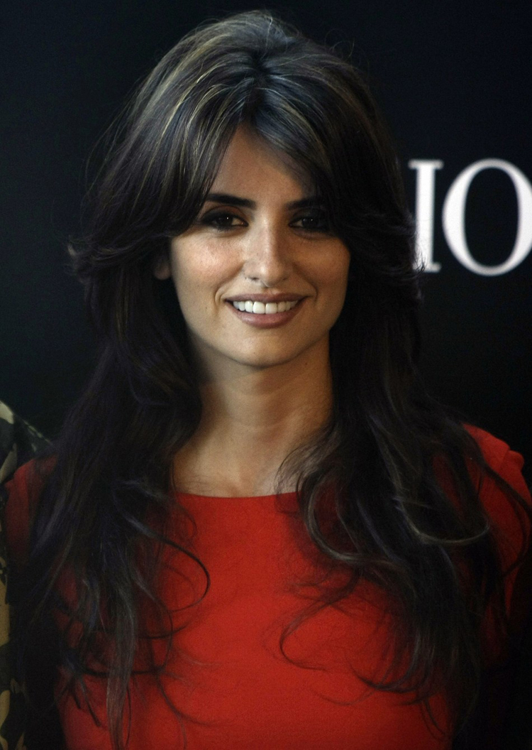 Fresh Look Celebrity Penelope Cruz Hairstyles (06) | Fresh Look ...