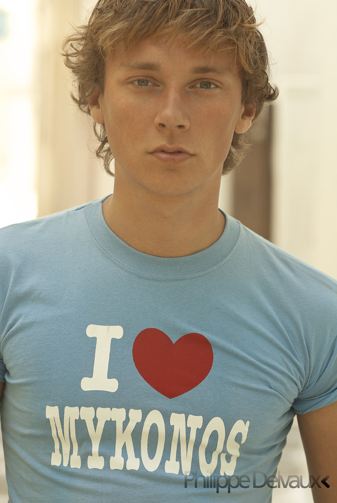 Philippe Delvaux Picture Post