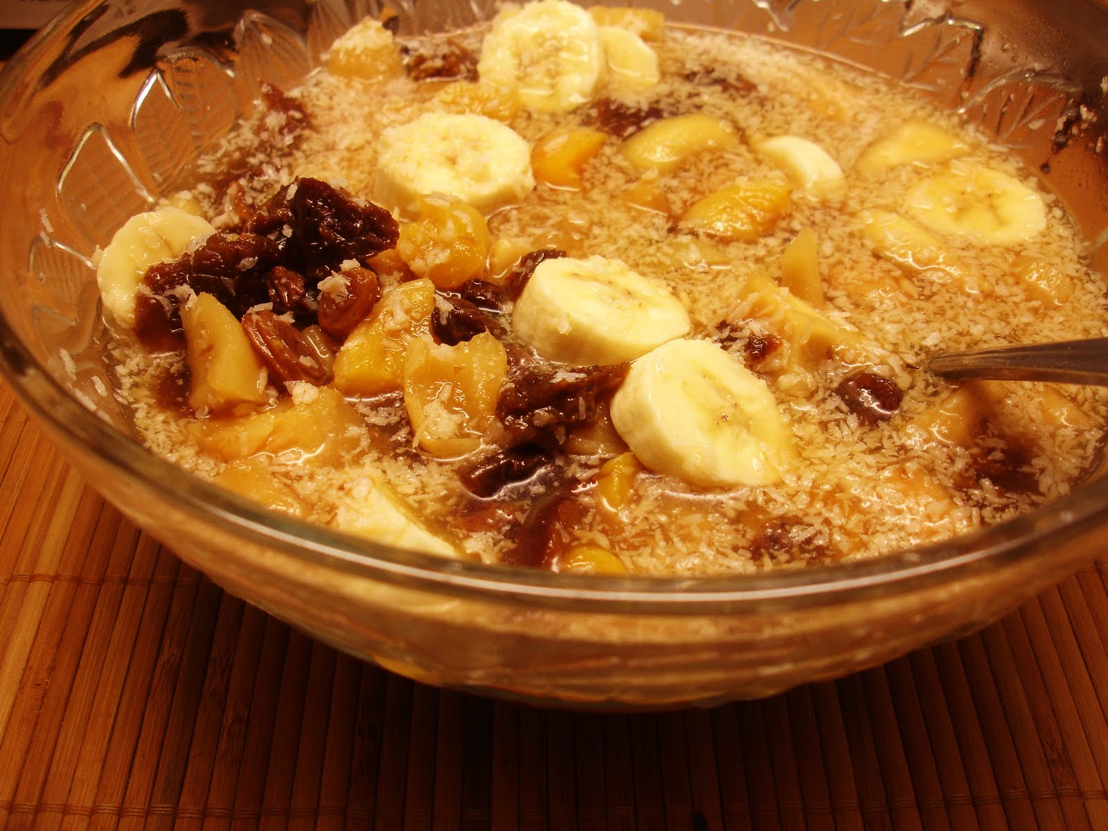 libyan food: Dried Fruit Salad: Khoshaf خشاف