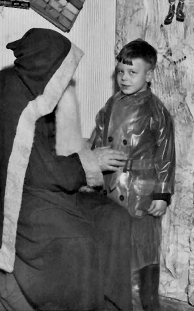 Vintage Children Raincoats – 33 Lovely Old Snapshots Show What Kids ...