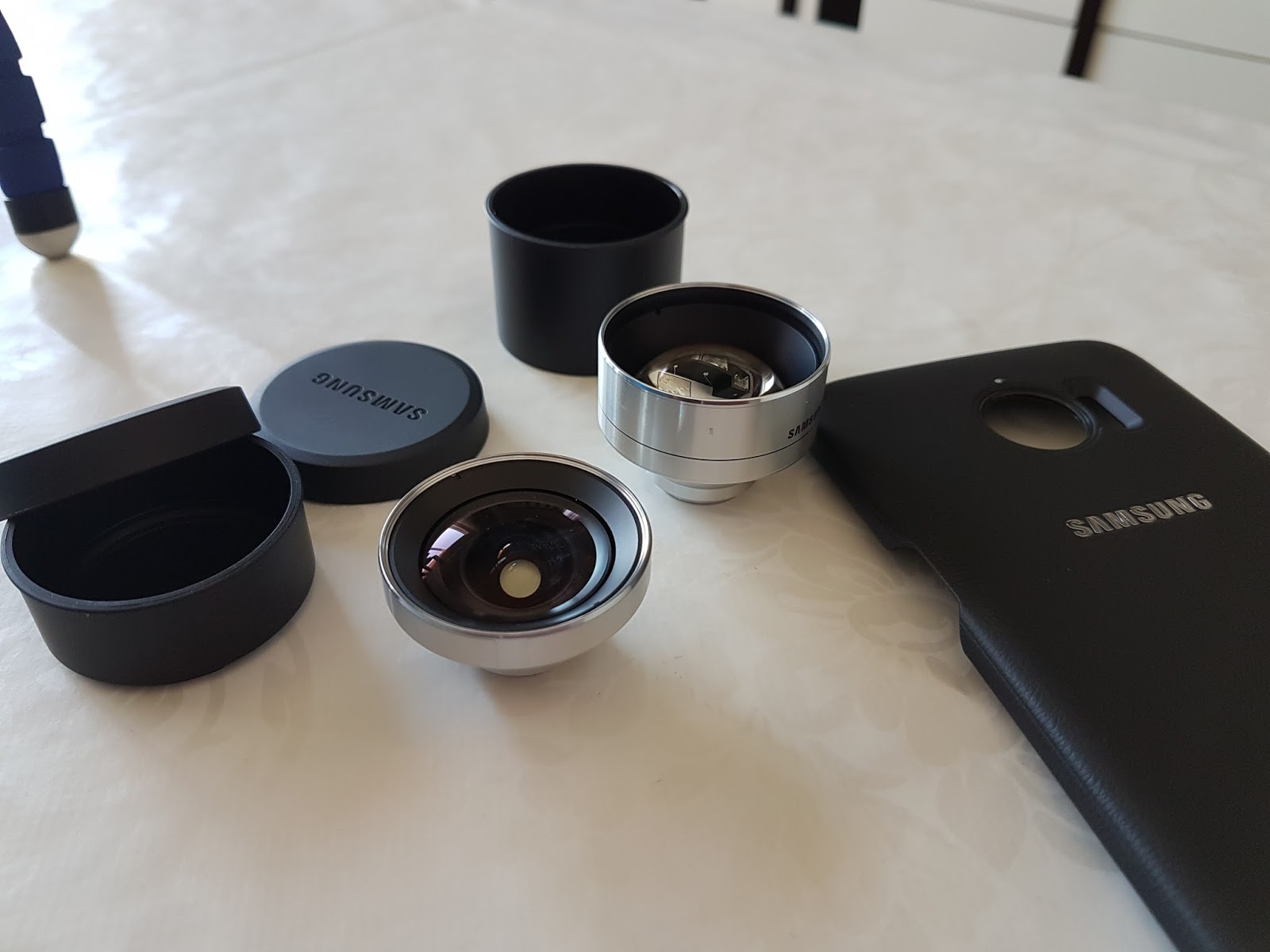 Kent's Space: Samsung Galaxy S7 Edge Lens kit and case initial impressions