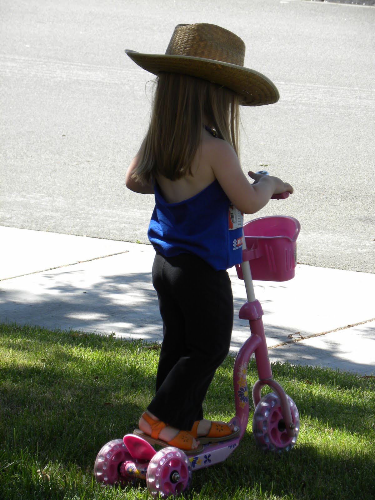 sassy scarlett: Girls Cars Shirt