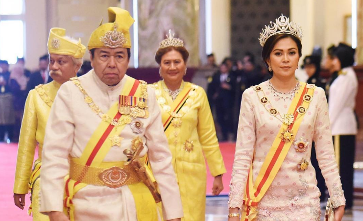 WARISAN RAJA & PERMAISURI MELAYU: Keberangkatan Raja-Raja Melayu, Raja ...