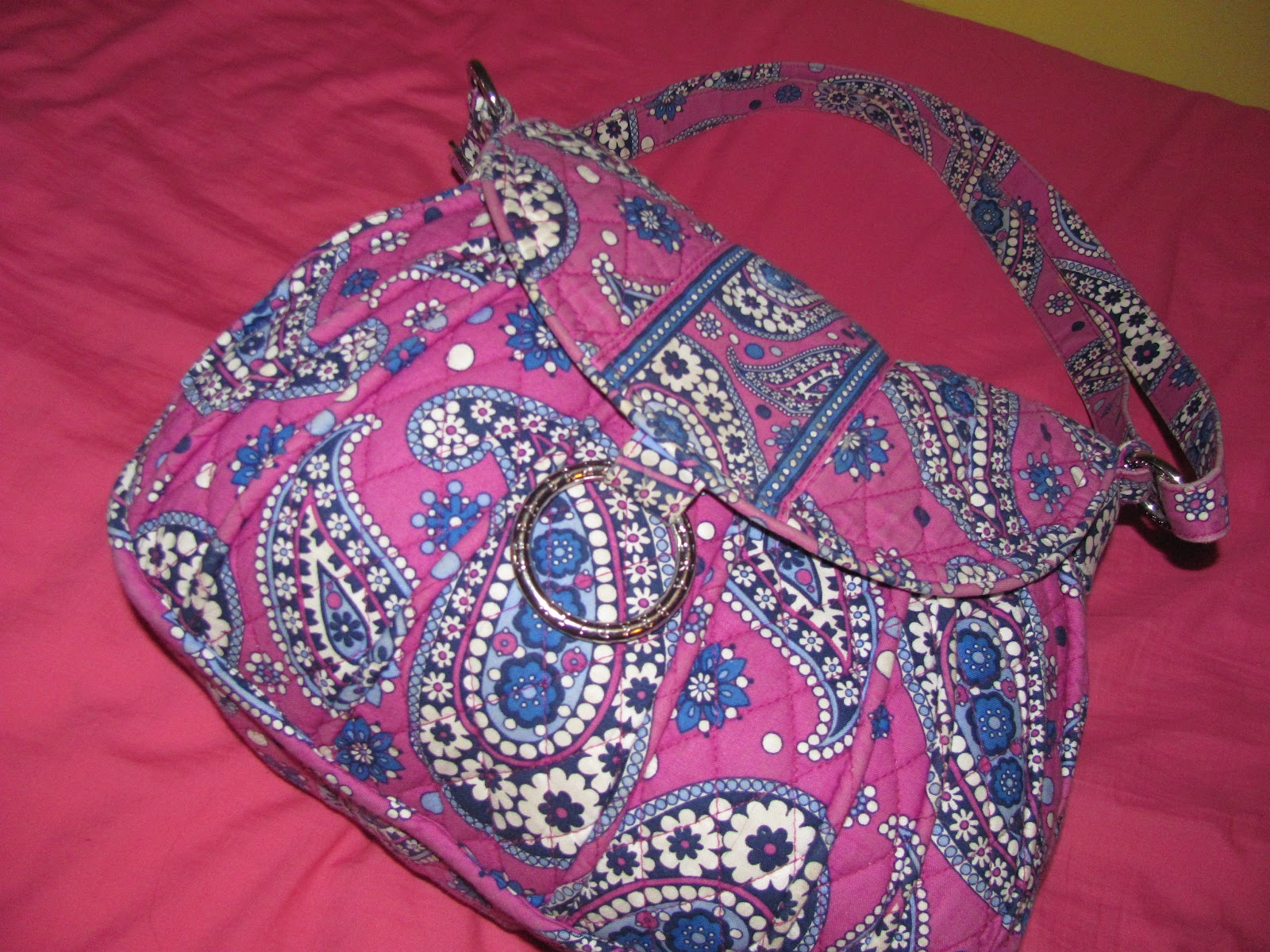 Starting High School: What to Pack in a Purse for High School