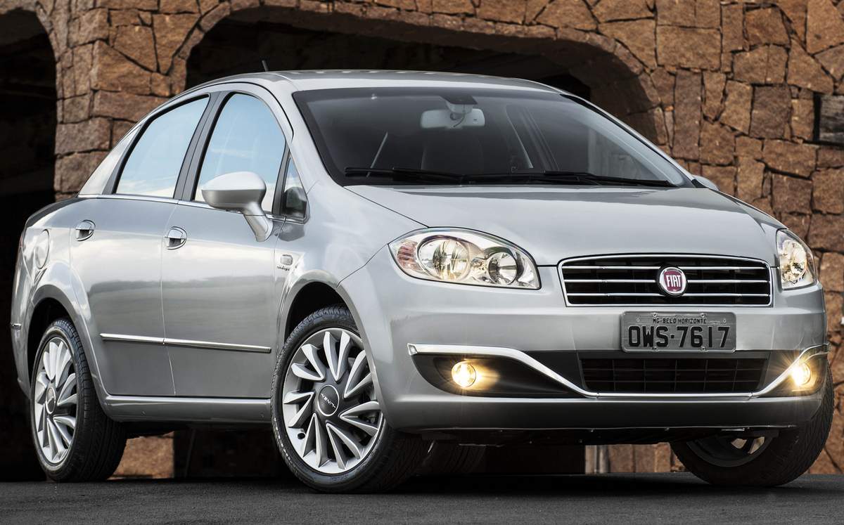 Novo Fiat Linea 2015: fotos, preços e itens de série