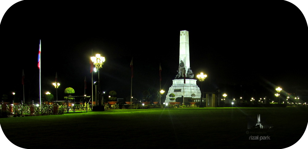 Manila Night Scape: Rizal Park - Travex Travels - Travel. Explore. Fun ...