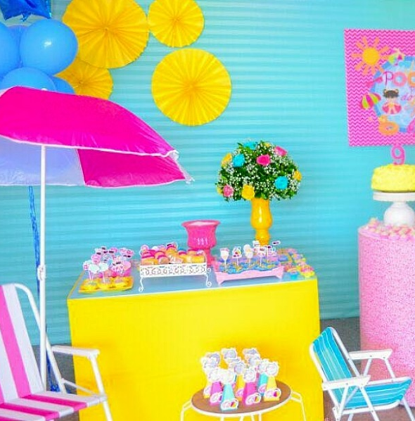 Fiesta temática de pool party