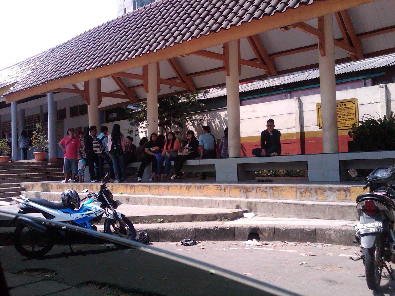 INFO JAKARTA: STASIUN KERETA API KAMPUS UI, DEPOK