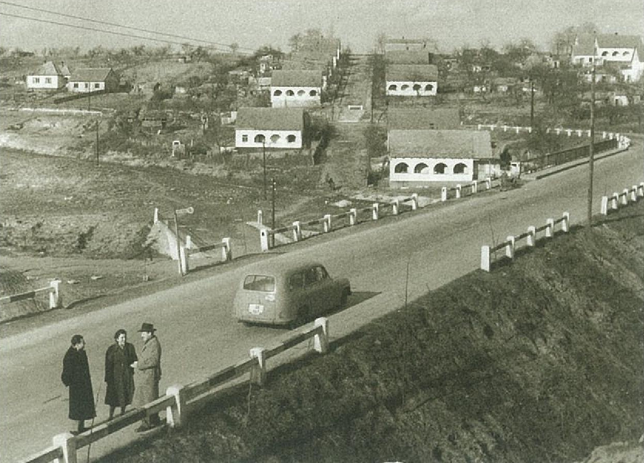 Szemelvények Dunaújváros történetéből XLI. - Van még valami adósságunk ...