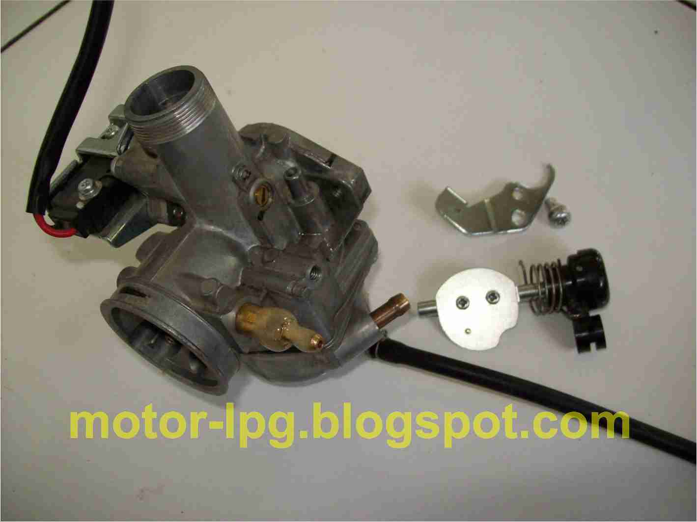 Konverter Kit LPG untuk Sepeda Motor: Honda Supra X 125 dengan ...