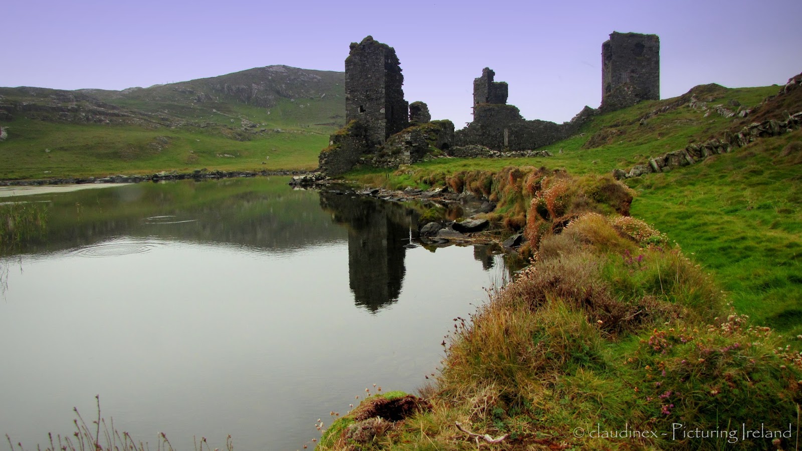 Picturing Ireland : Magical Places: Dunlough Castle, Three Castle Head ...