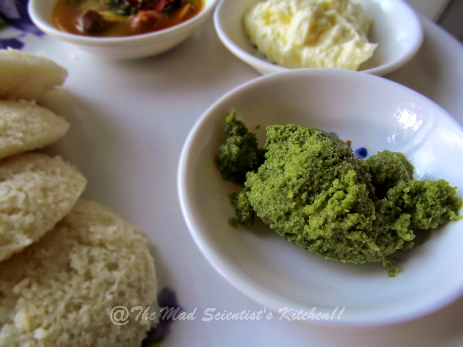 Idli(Steamed Rice Cakes)