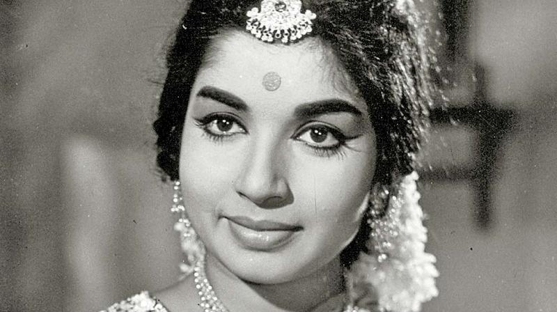 jayalalitha childhood images