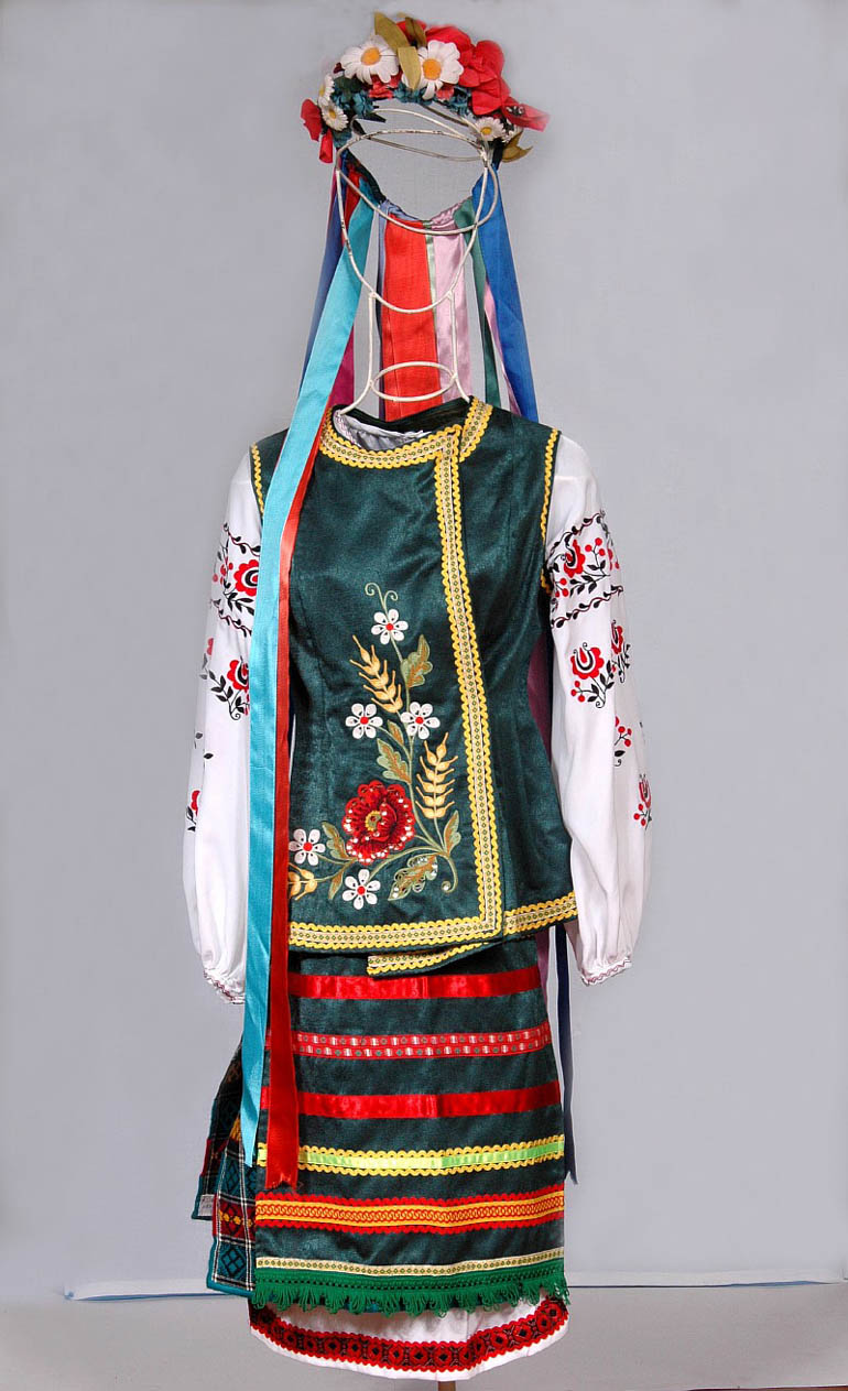 Local style: Traditional costume of Ukraine