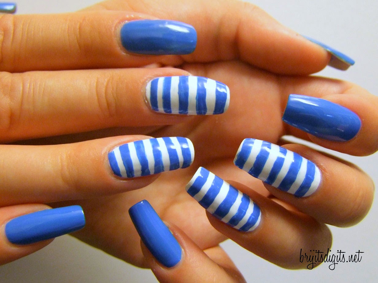Uñas decoradas en color azul; Modelos y diseños diferentes - Imágenes ...