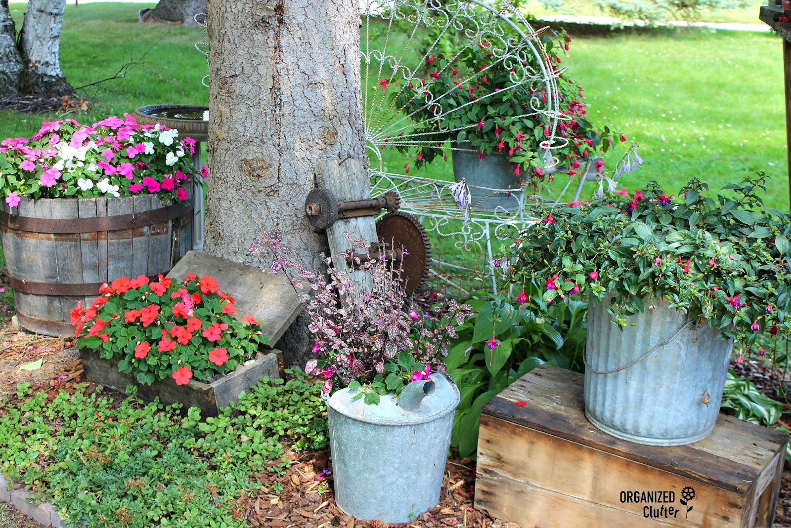 Organized Clutter's 2017 JUNK GARDEN Photo Tour & Video - Organized Clutter