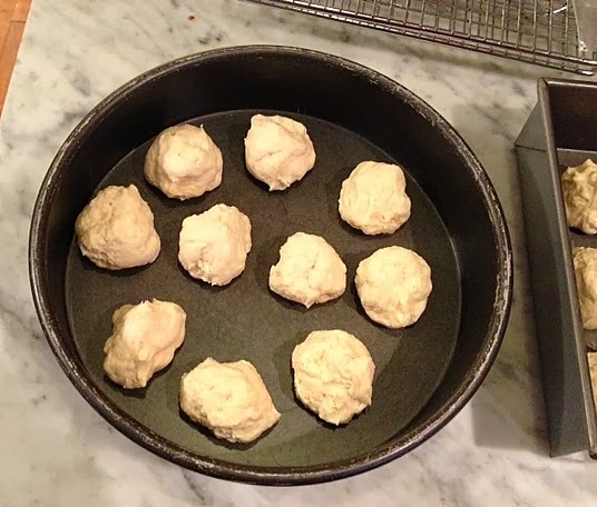 A Cake Bakes in Brooklyn: Hester Dodd's Rolls