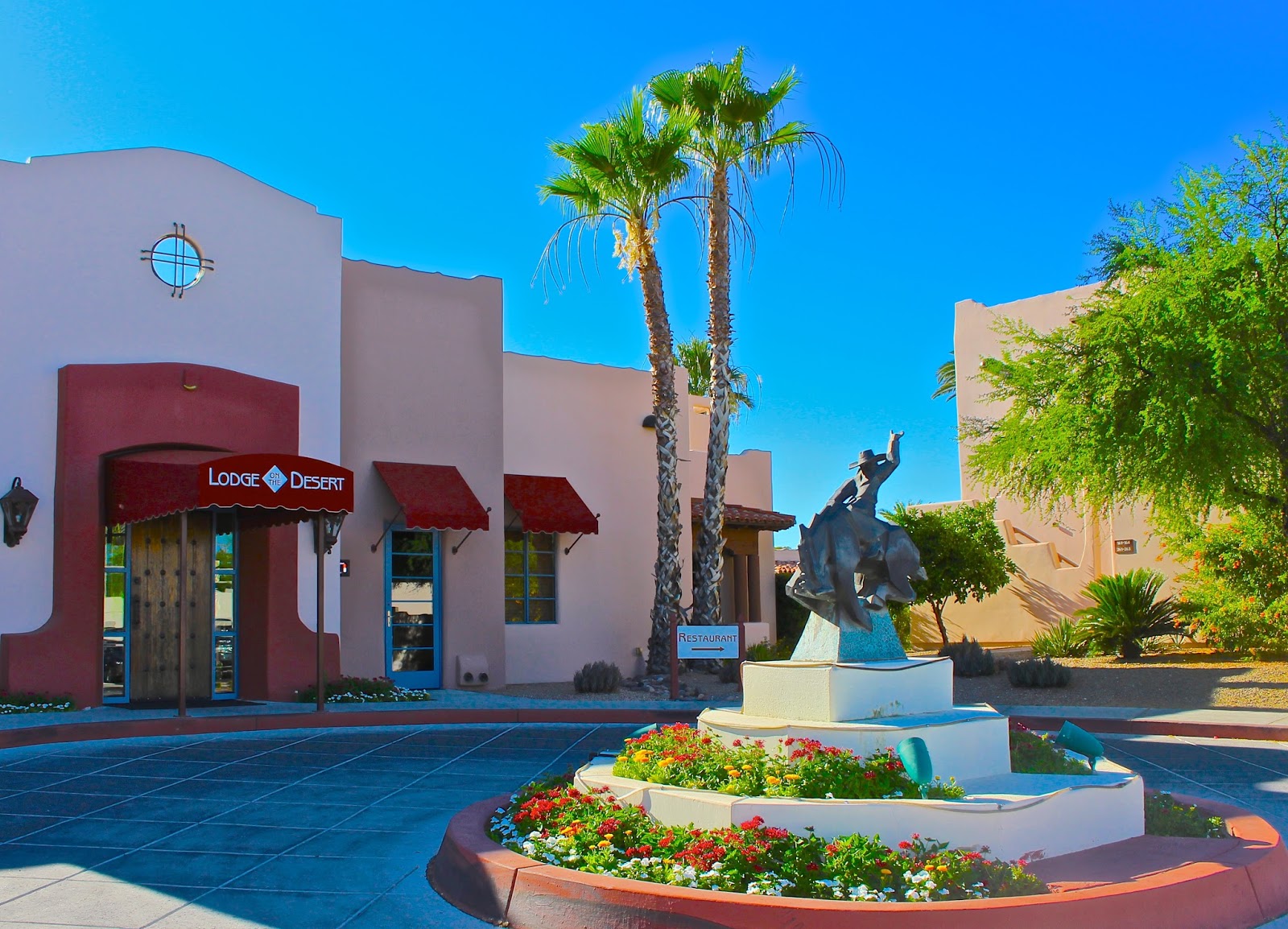 Arizona Families: The Lodge On The Desert - A Classic Hotel in the ...