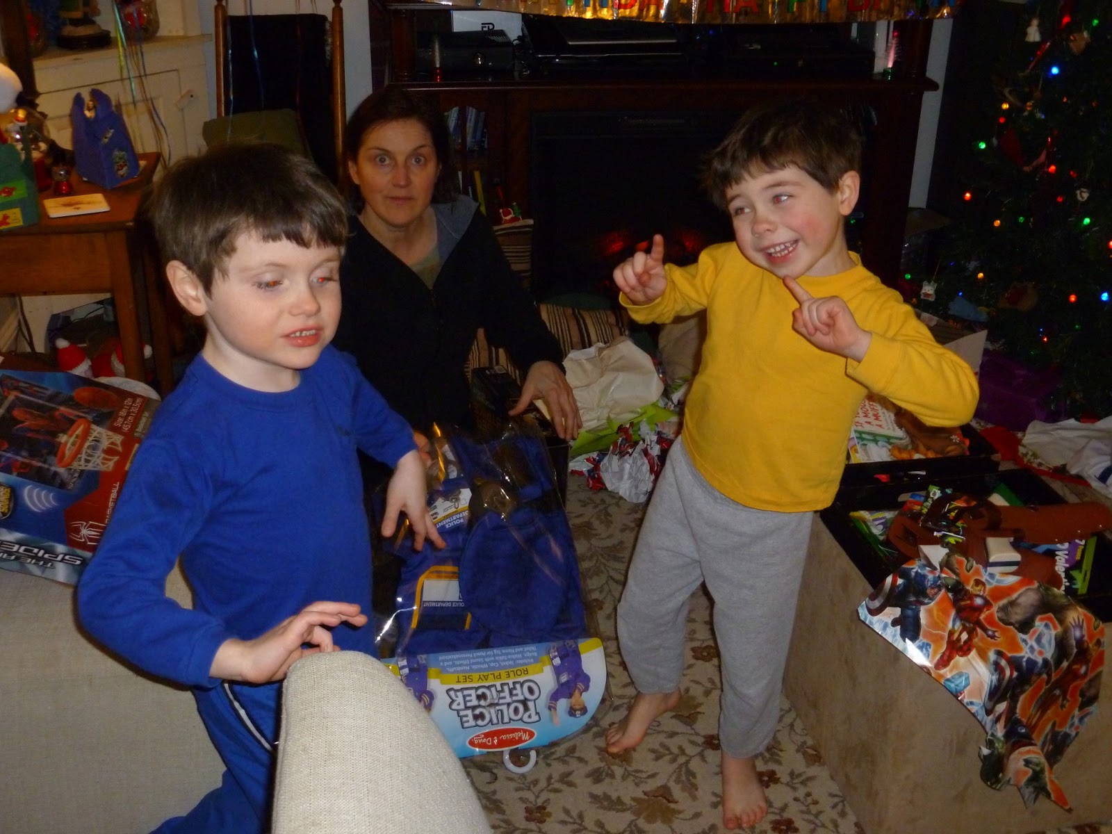 Kicky and Jumpy: A tale of twins: February 2013