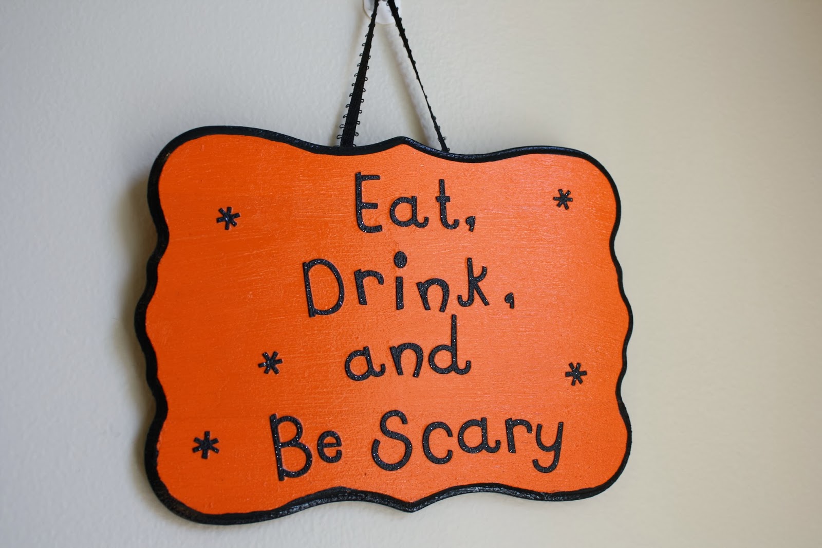 Craft E Magee: Eat, Drink, and Be Scary!