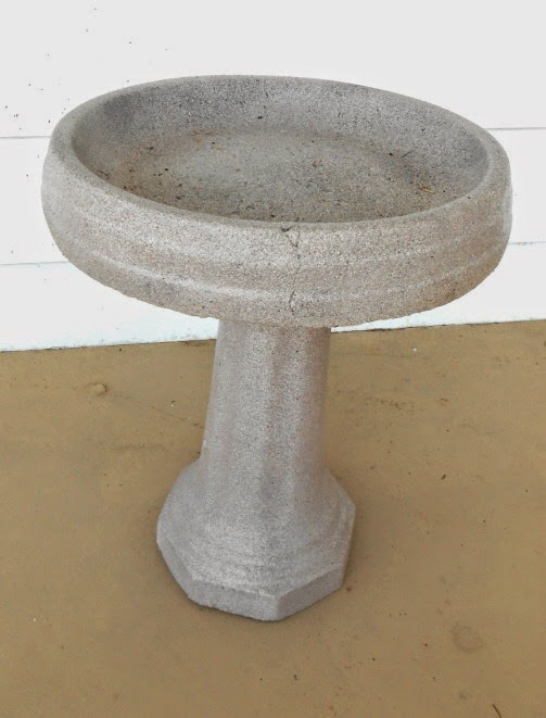 Passionate About Crafting : DIY - Turn an Old Bird Bath into a Patio Table