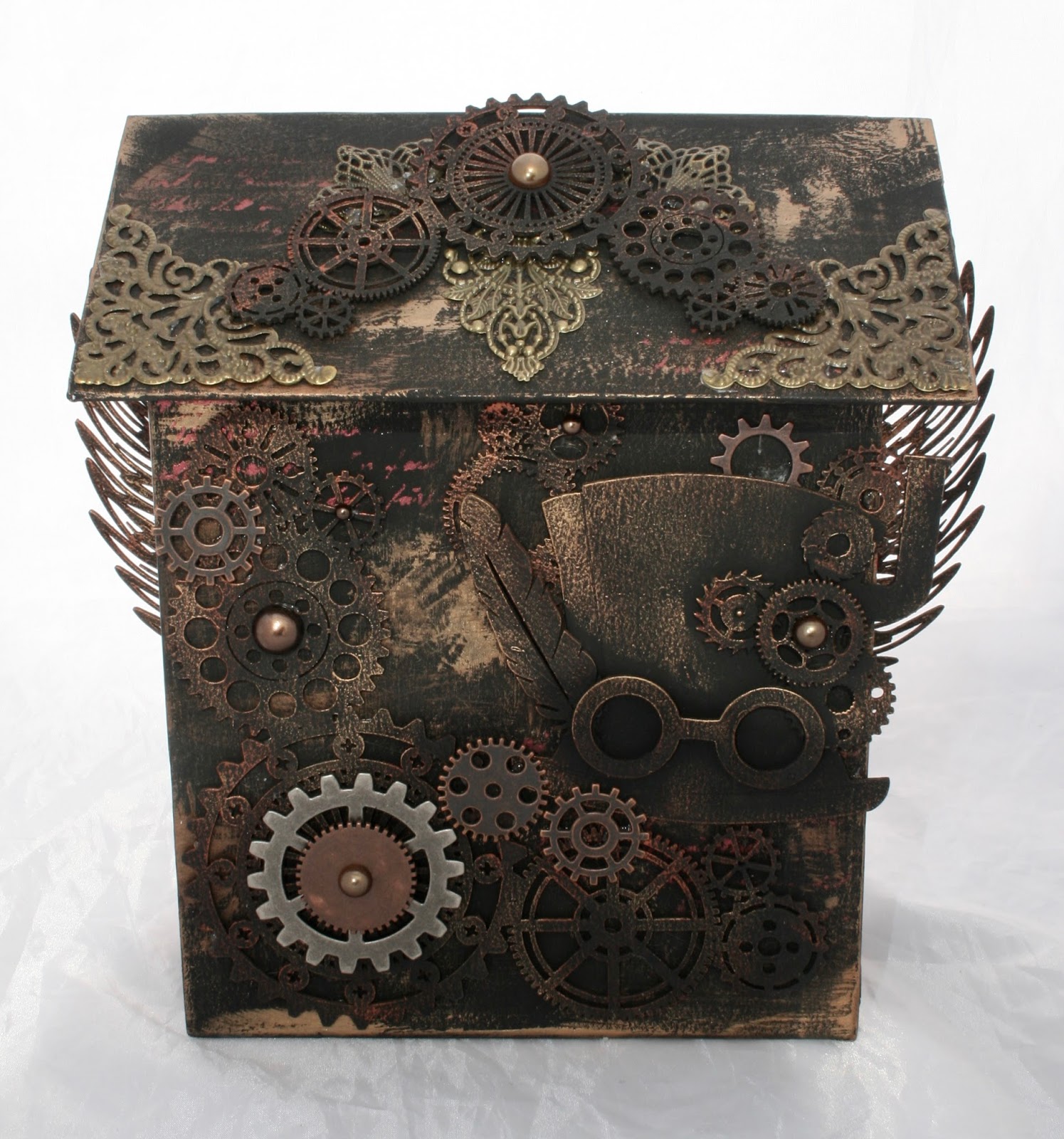 my little creative place: Steampunk Mailbox