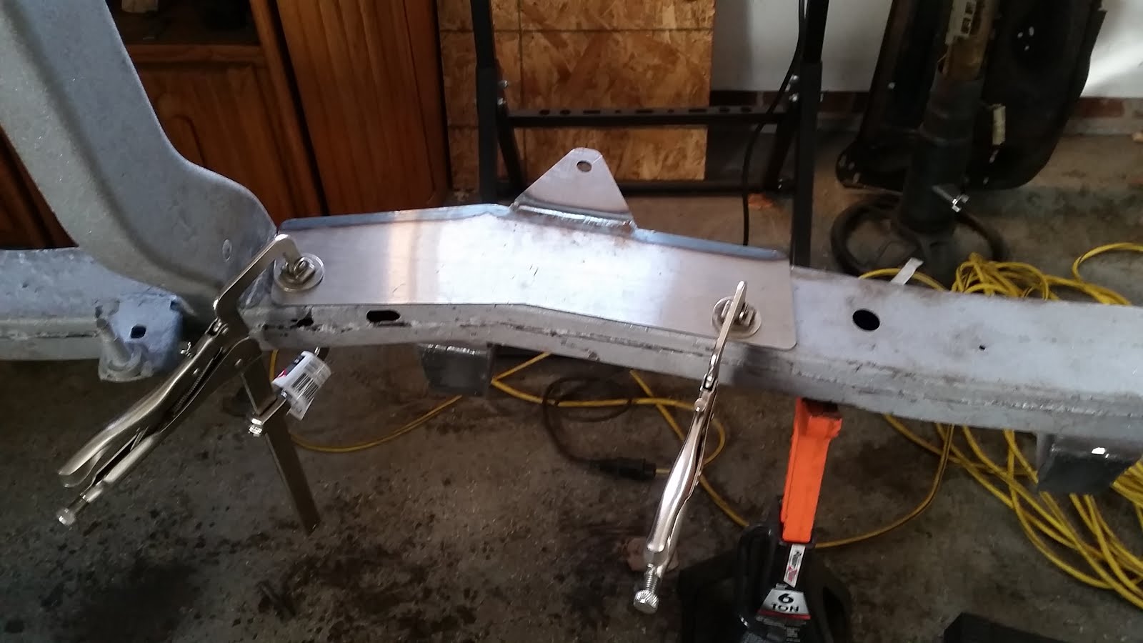 1979 CJ7 Restoration : A Finished Frame