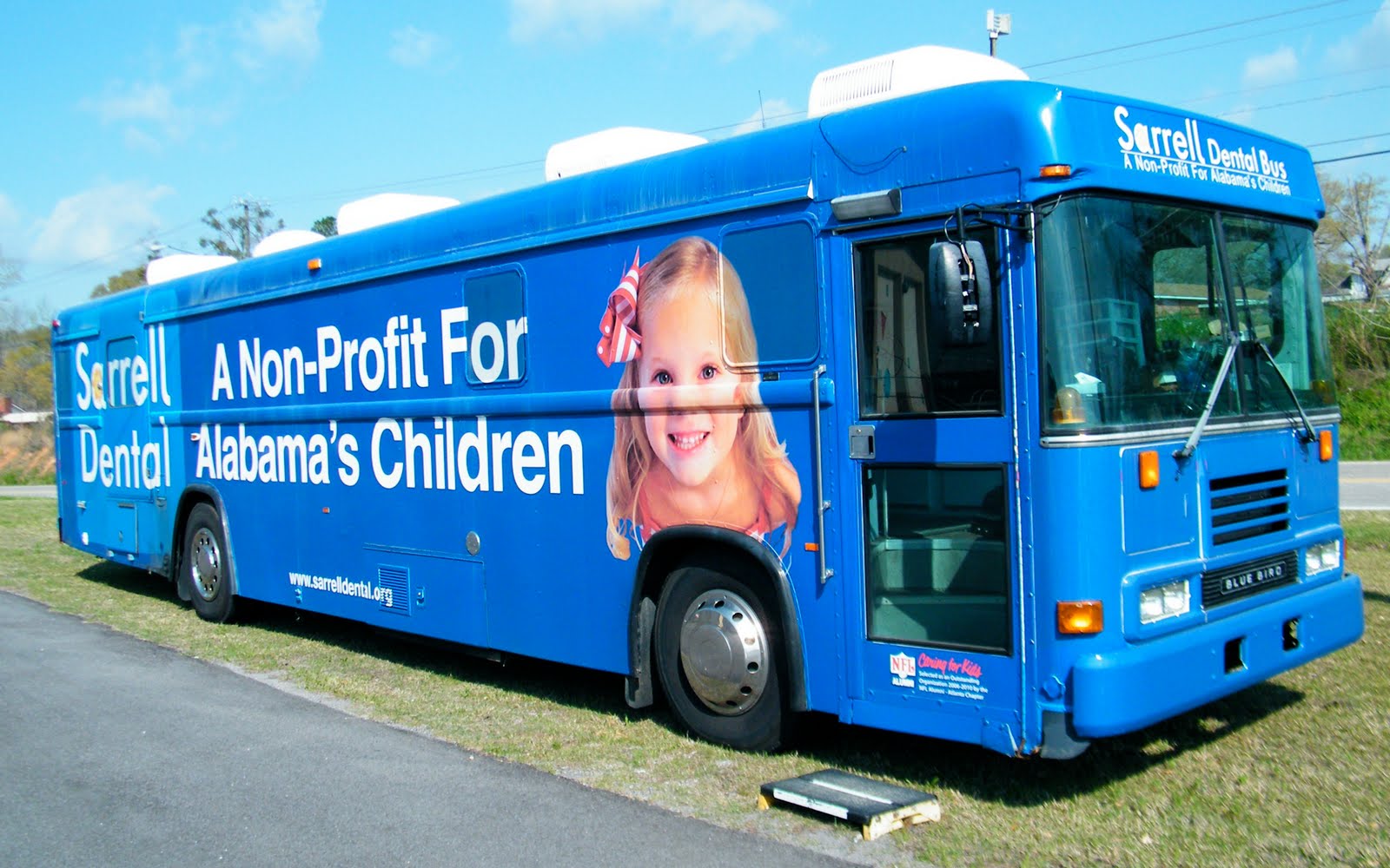 CENTREVILLE PRESS - Bibblogger: The bright blue bus that delivers ...